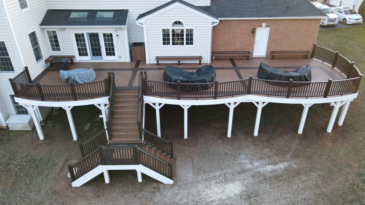 Elegant Curved Deck With Picture Framing | Dominion Custom